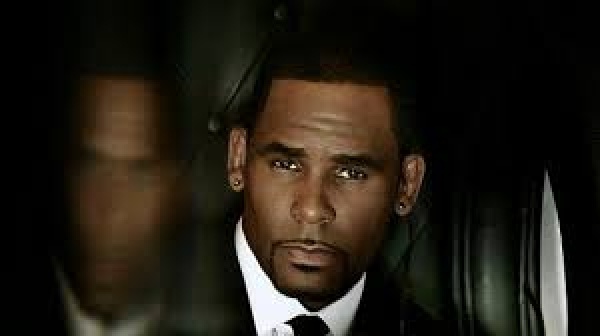 MooreNews.net - R.Kelly: The Man, The Myth--He Discusses Sex Abuse ...